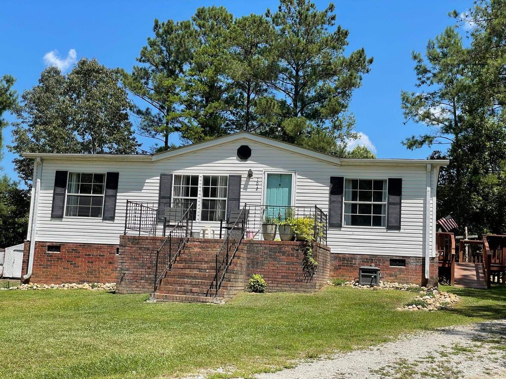 102 Suber Ln, Union, SC 29379 - See Est. Value, Schools & More 102 Suber Ln, Union, SC 29379 - See Est. Value, Schools & More