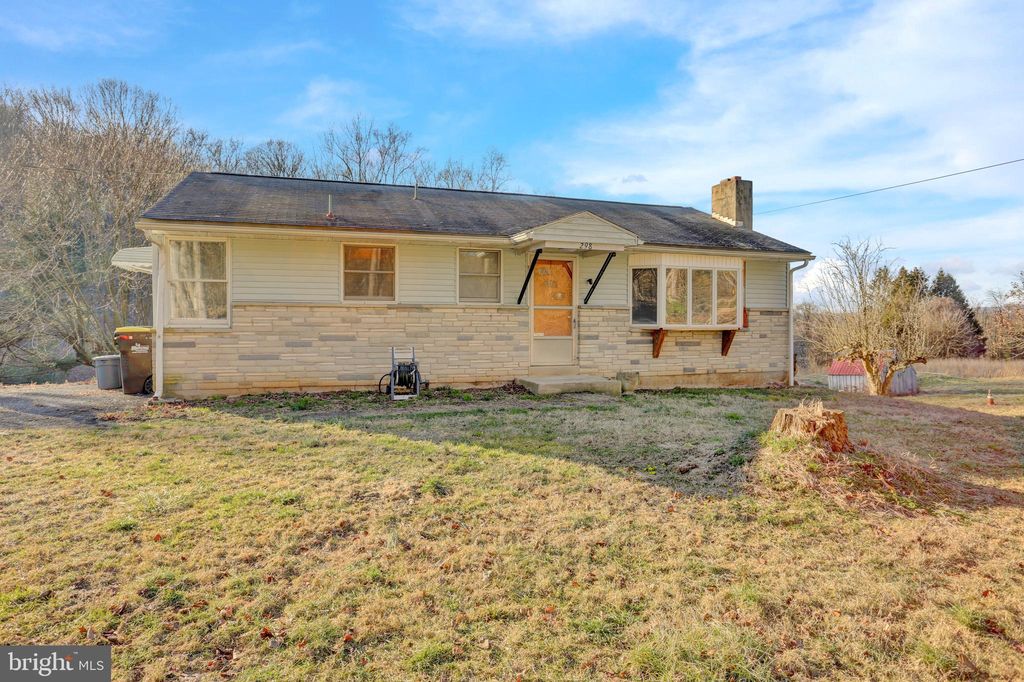 298 Old State Rd, Boyertown, PA 19512 - See Est. Value, Schools & More