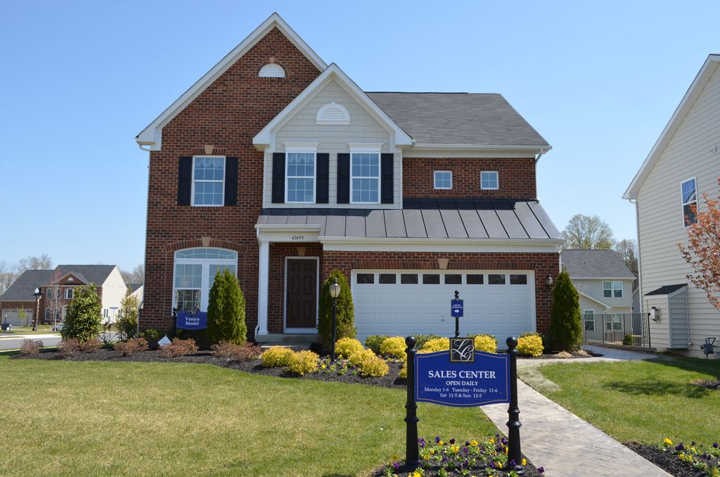 41499 Green Paddock Cir, Aldie, VA 20105 - See Est. Value, Schools & More