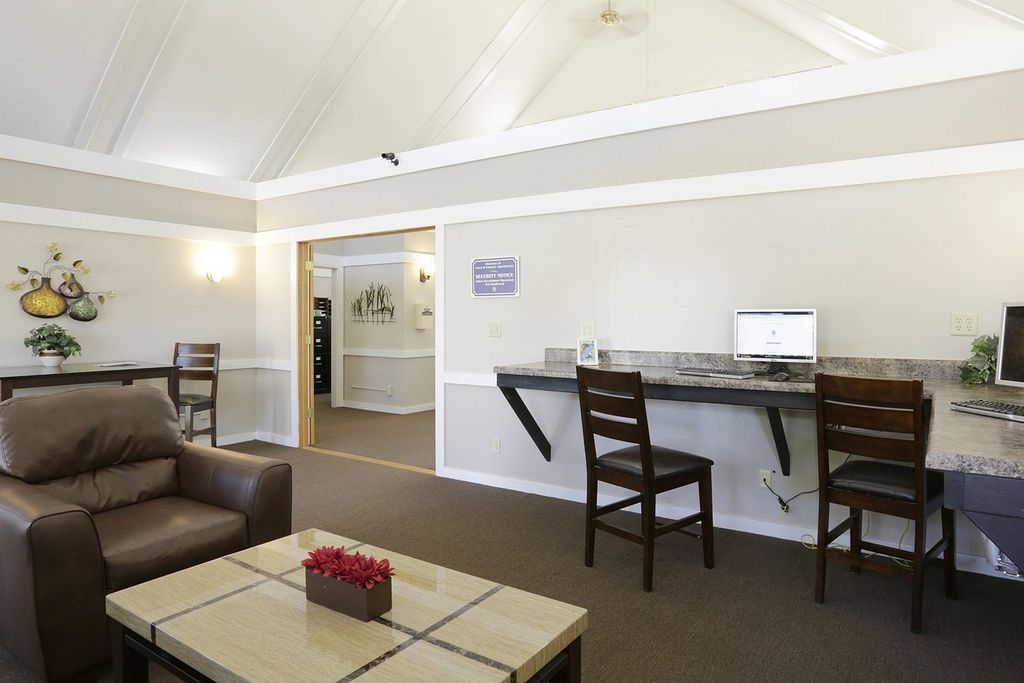 1032 E Kerr Ave #821-207, Urbana, IL 61802 - See Est. Value, Schools & More