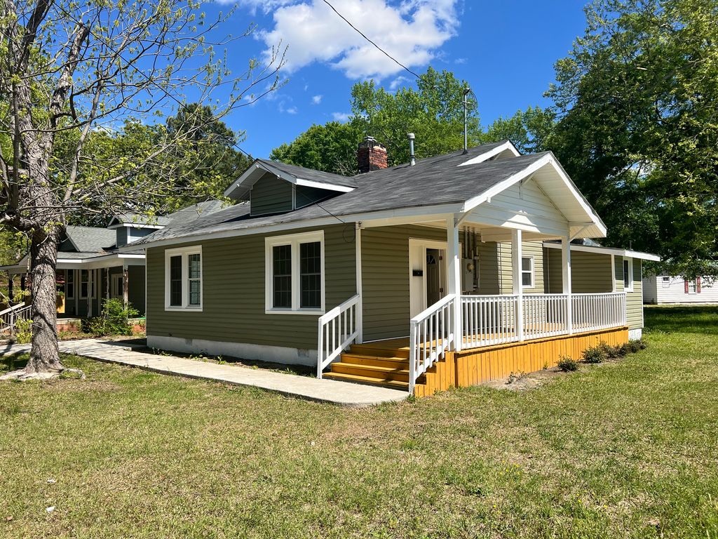 429 S Mercer St, Rocky Mount, NC 27801 - See Est. Value, Schools & More
