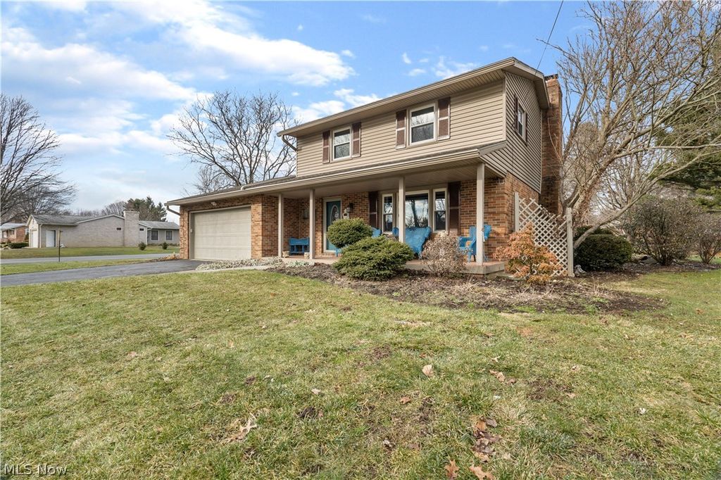 3863 Heckman St NW, Uniontown, OH 44685 | Trulia