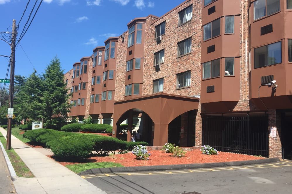 Regency Place Apartments - Hartford, CT | Trulia