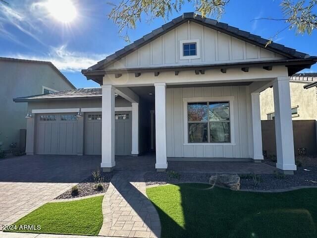 26122 N 20th Dr, Phoenix, AZ 85085 - See Est. Value, Schools & More