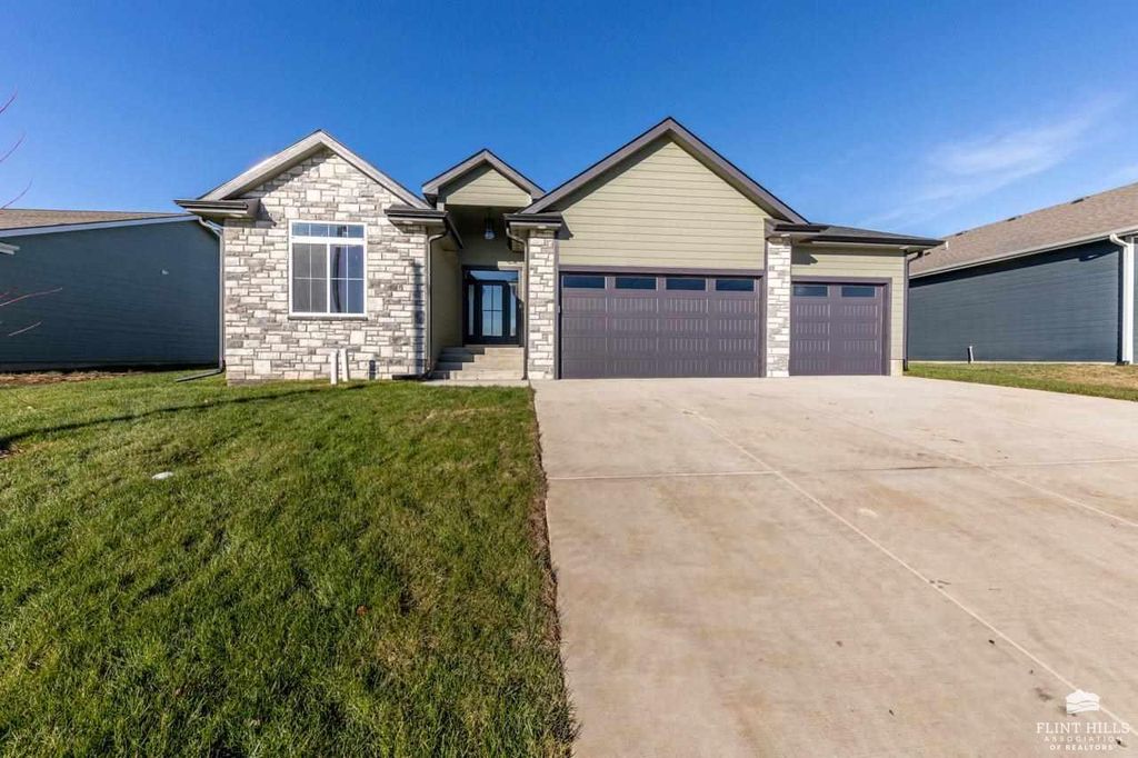 4156 Tyler Ct, Manhattan, KS 66502 | MLS# 20233042 | Trulia