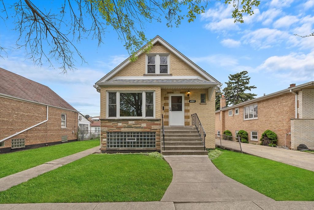 5646 S Kostner Ave, Chicago, IL 60629 - See Est. Value, Schools & More
