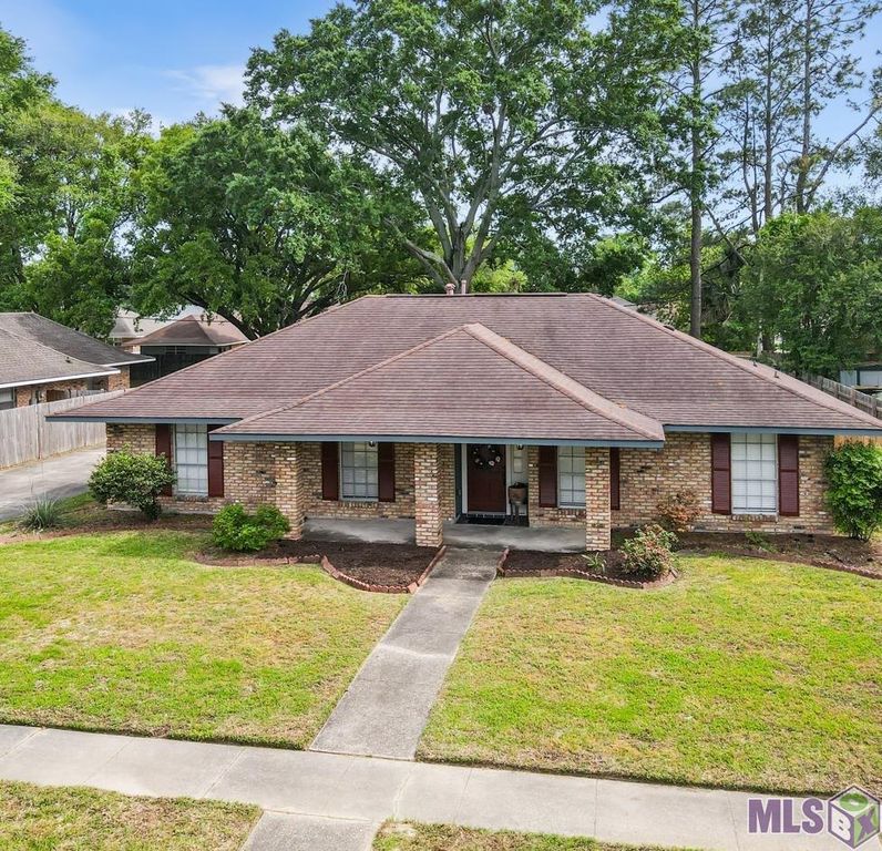 9750 Everglades Ave, Baton Rouge, LA 70814 - See Est. Value, Schools & More