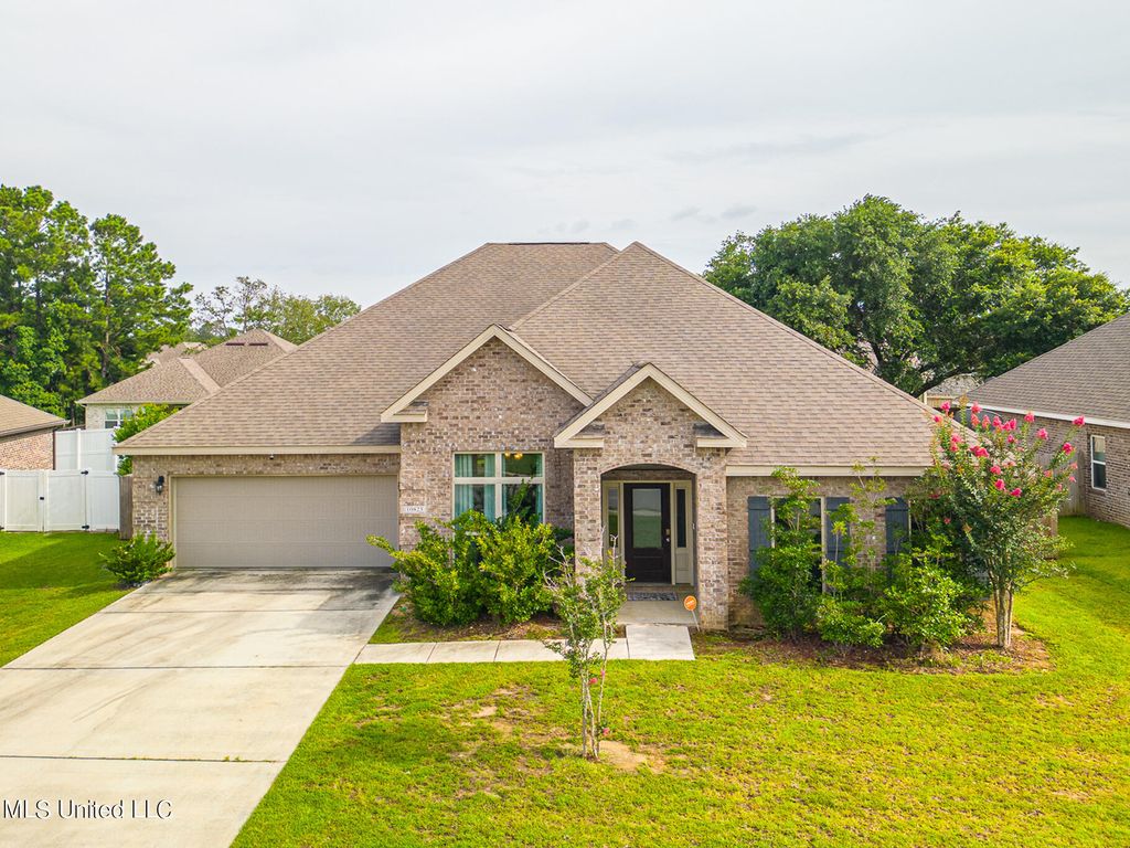 10823 Chapelwood Dr, Gulfport, MS 39503 | MLS# 4083211 | Trulia