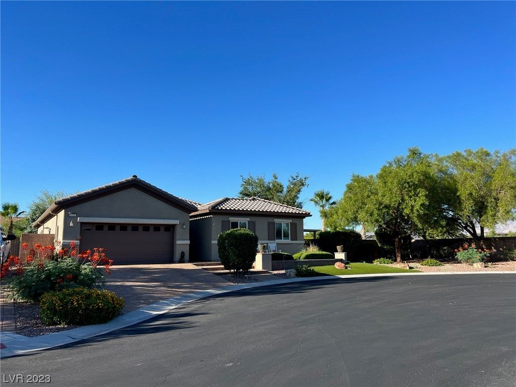 6781 Hyla Roman Ave, Las Vegas, NV 89131 - See Est. Value, Schools & More