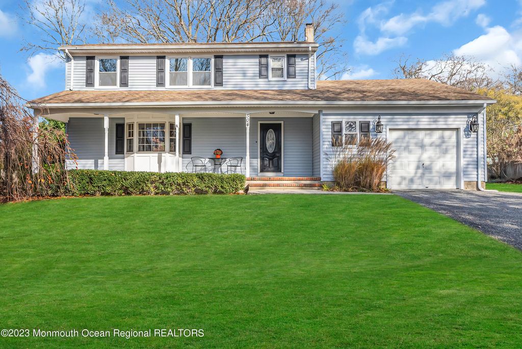 504 Sloop Court, Toms River, NJ 08753 - See Est. Value, Schools & More