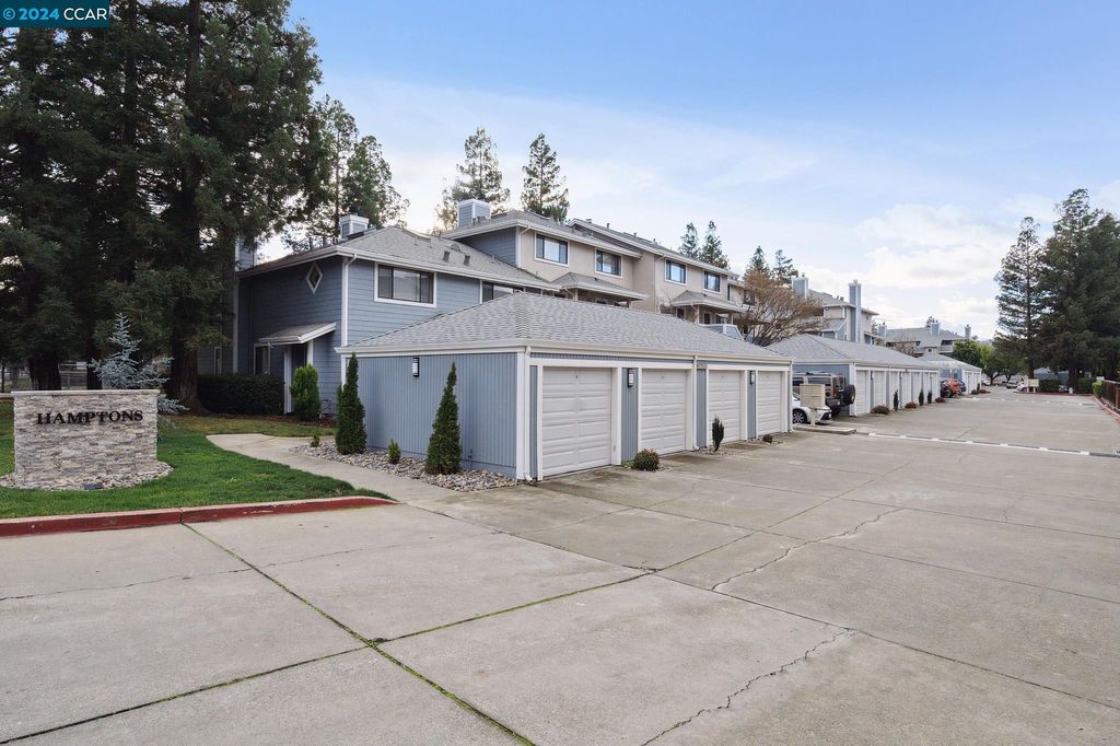 2677 Oak Rd #108, Walnut Creek, CA 94597 - See Est. Value, Schools & More