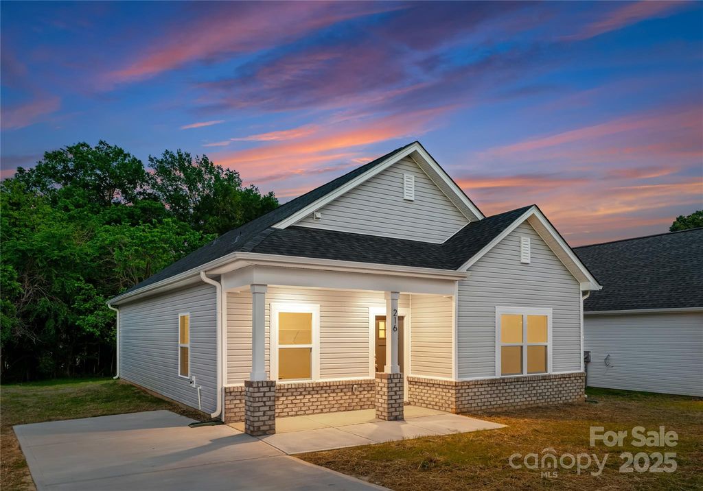 306 S 12th St, Bessemer City, NC 28016 - See Est. Value, Schools & More