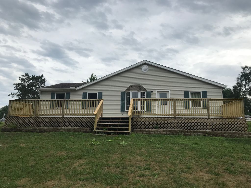 403 E High St, Wheatfield, IN 46392 - See Est. Value, Schools & More