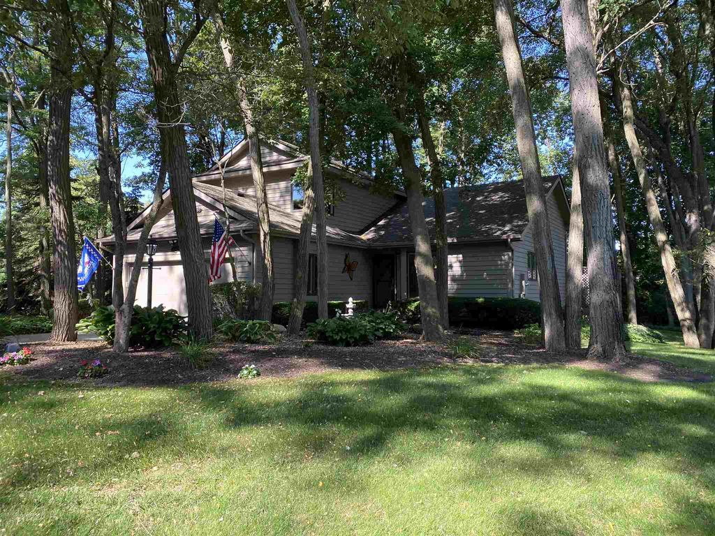 17991 Sable Ridge Dr, South Bend, IN 46635 - See Est. Value, Schools & More