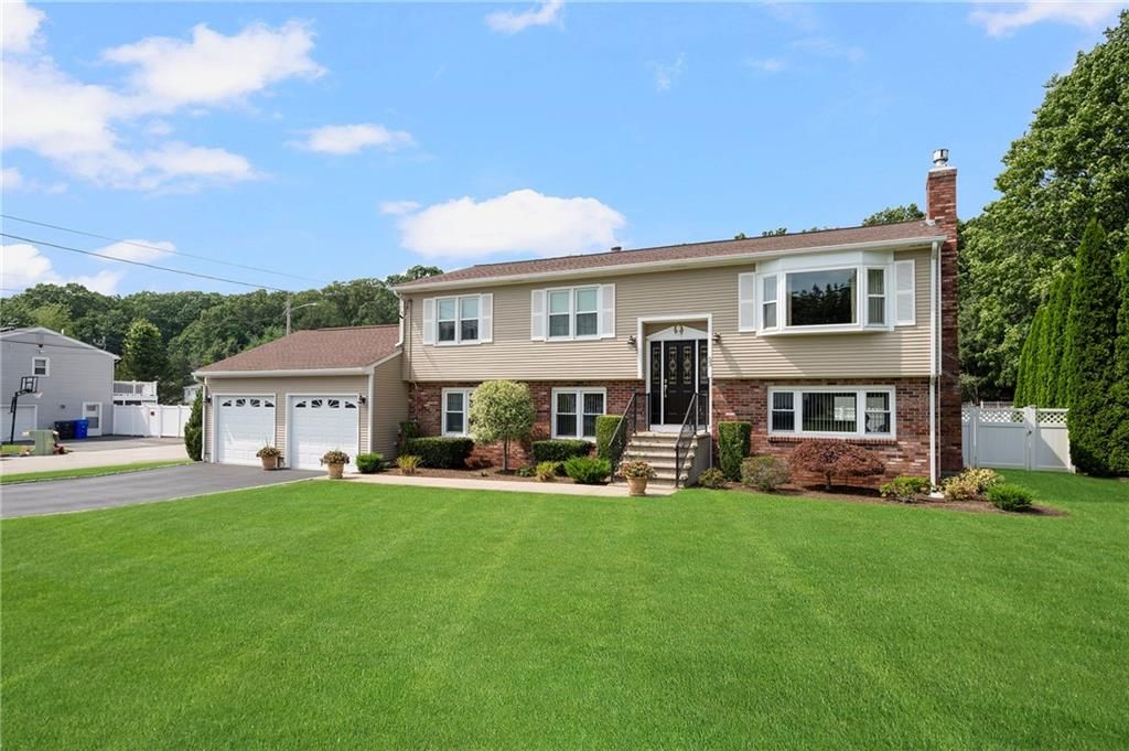 53 Bicentennial Way, North Providence, RI 02911 - See Est. Value, Schools & More