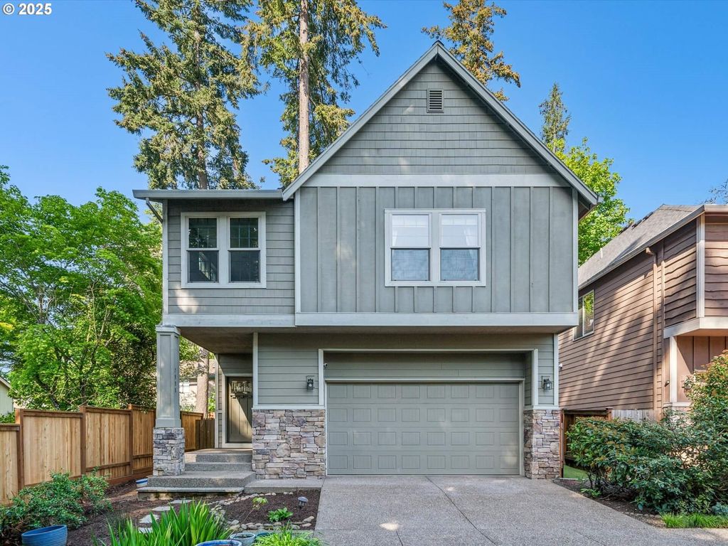 7998 SW Kelso Ct, Portland, OR 97224 - See Est. Value, Schools & More