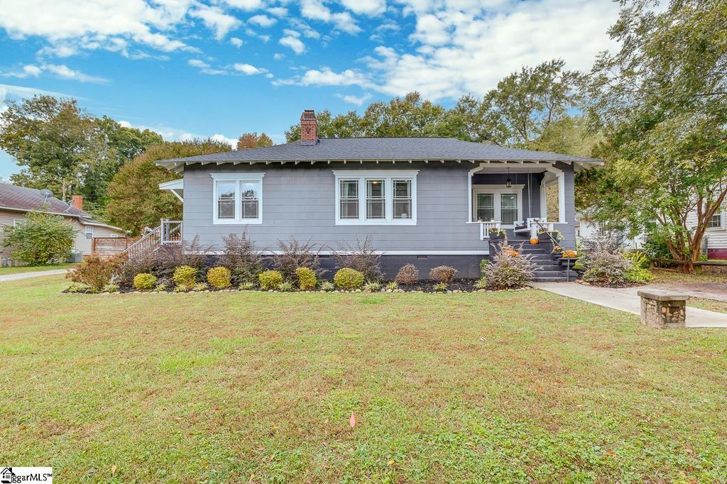 7 Maplecroft St, Greenville, SC 29609 | Trulia