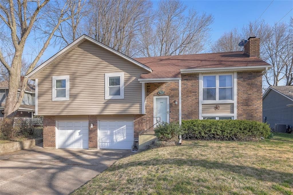 515 NW Duncan Rd, Blue Springs, MO 64014 | MLS# 2477645 | Trulia