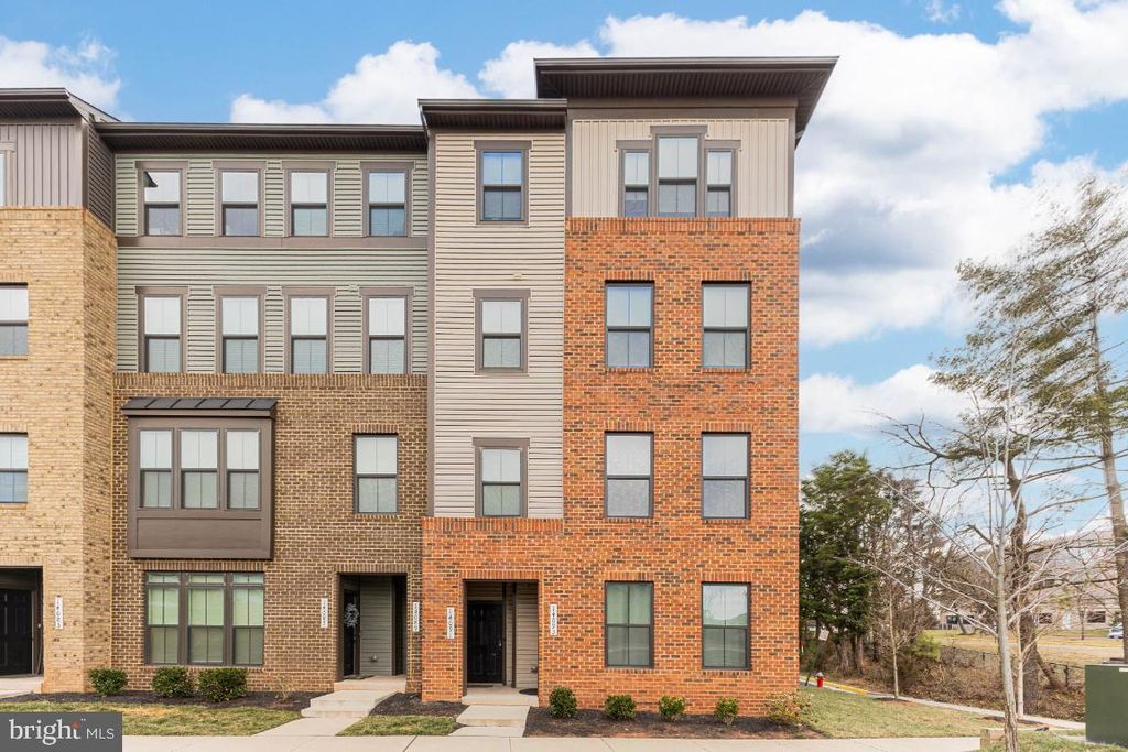 14093 Sunrise Valley Dr, Herndon, VA 20171 | MLS# VAFX2283762 | Trulia