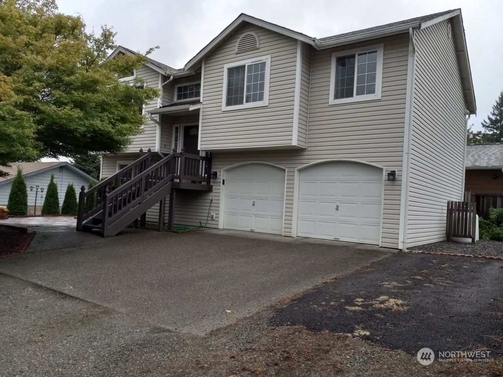 14002 Ash Way, Lynnwood, WA 98087 | Trulia