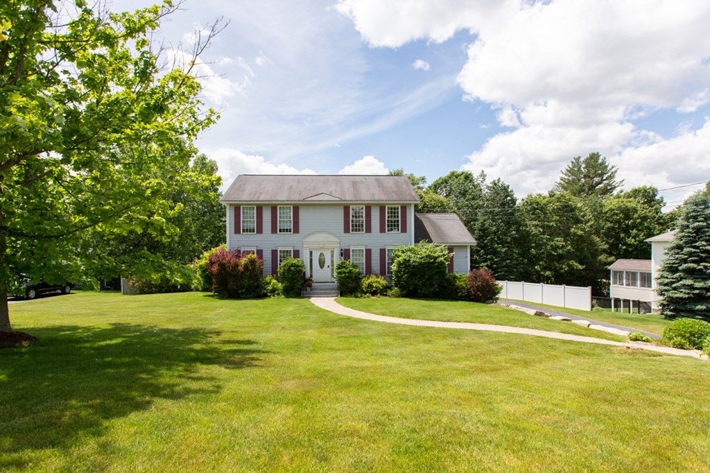 77 Rosegate Farm Dr, Manchester, NH 03109 - See Est. Value, Schools & More