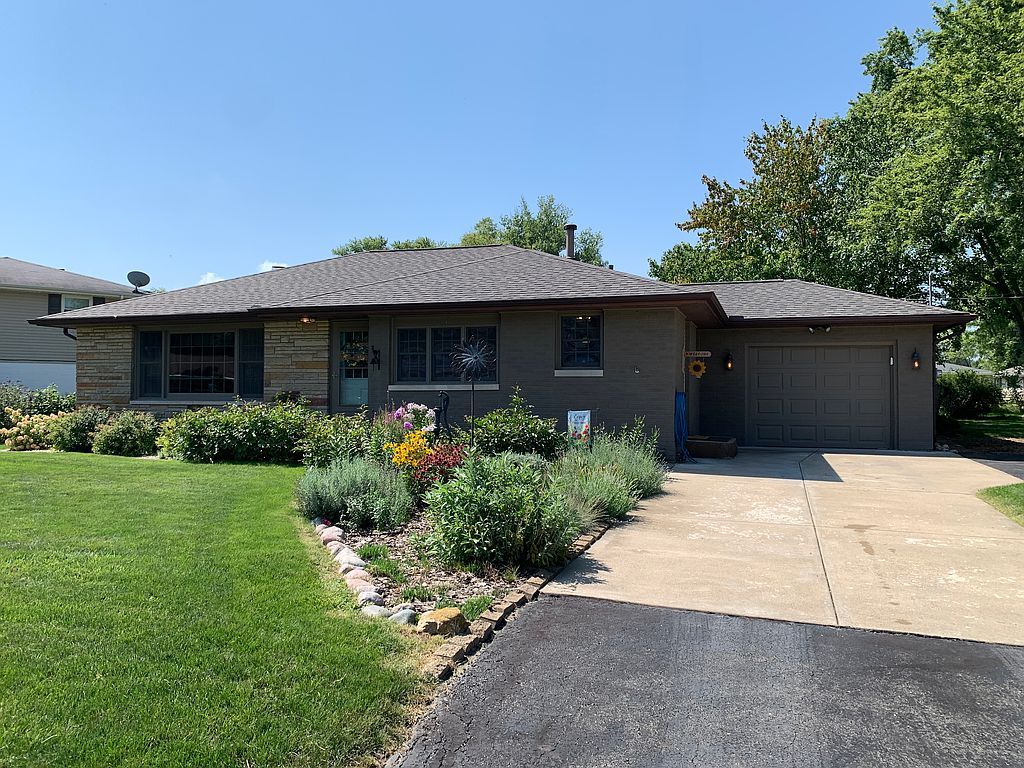 335 N Lakeshore Dr, Hanna City, IL 61536 | Trulia