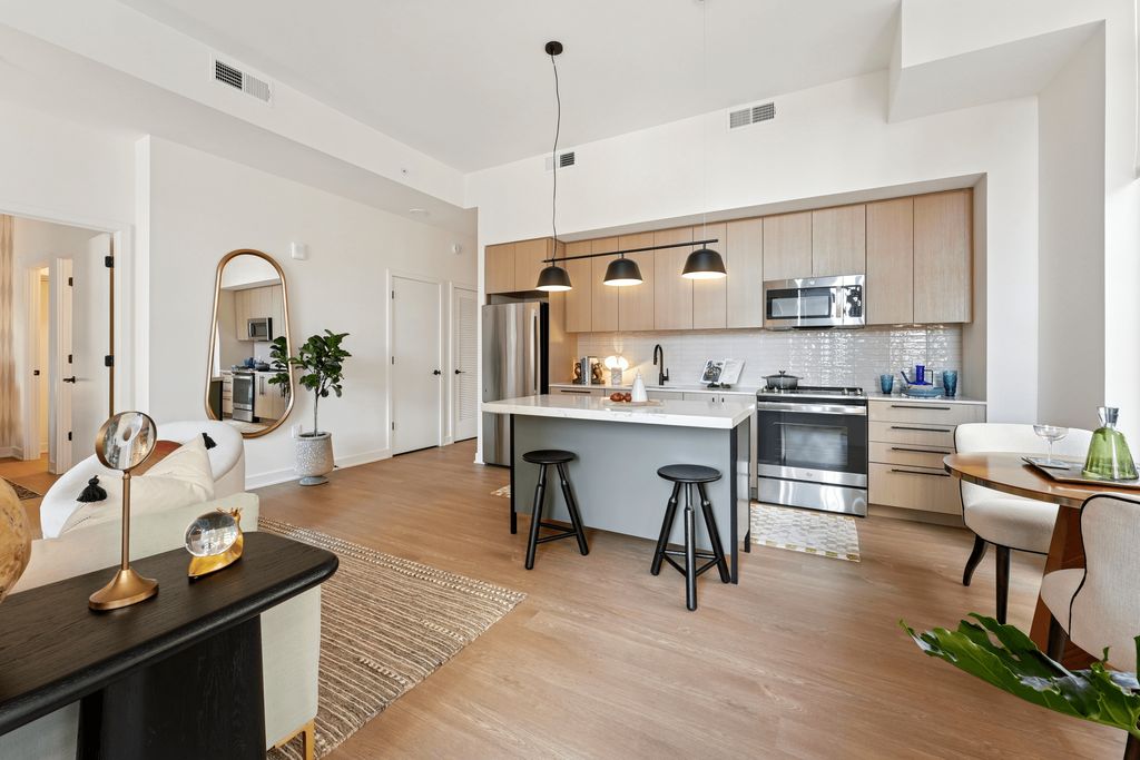 2051 S Bell St #211518, Arlington, VA 22202 | Trulia