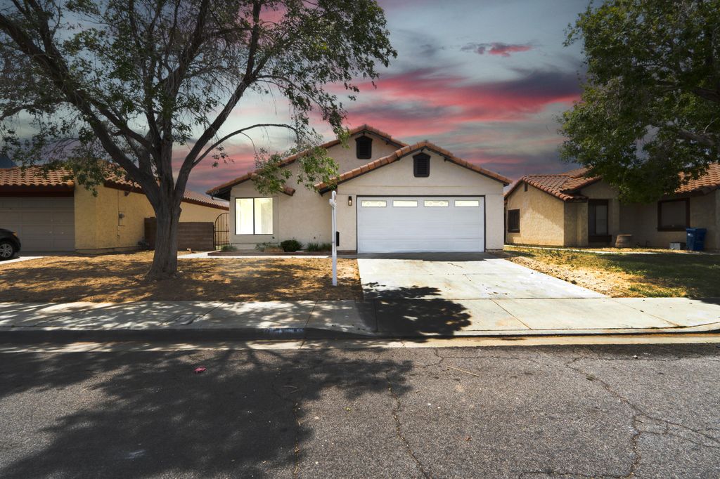 37117 32nd St E, Palmdale, CA 93550 - See Est. Value, Schools & More