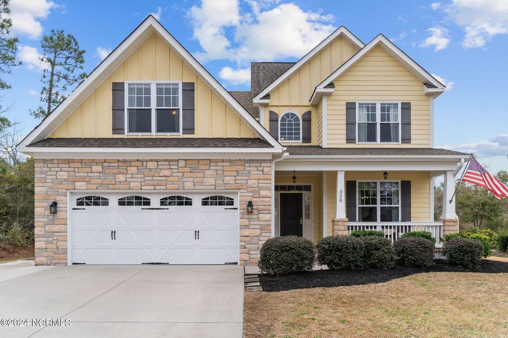 328 Julia Drive, Wilmington, NC 28412 - See Est. Value, Schools & More