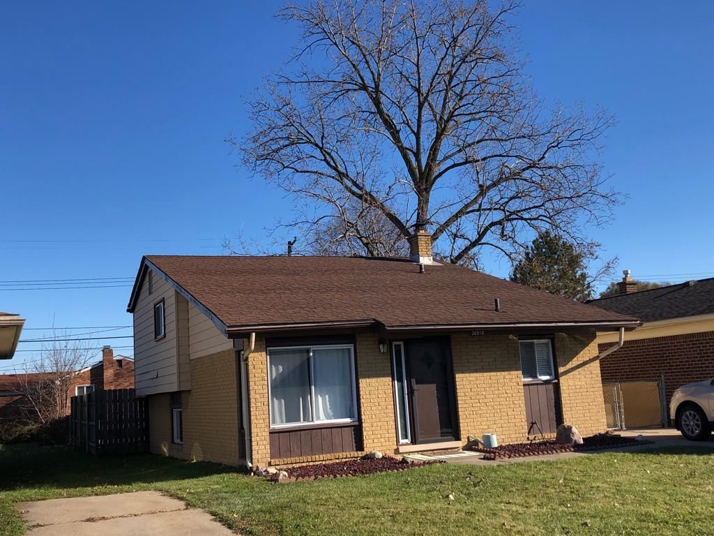 30510 Groveland St, Madison Heights, MI 48071 - See Est. Value, Schools ...