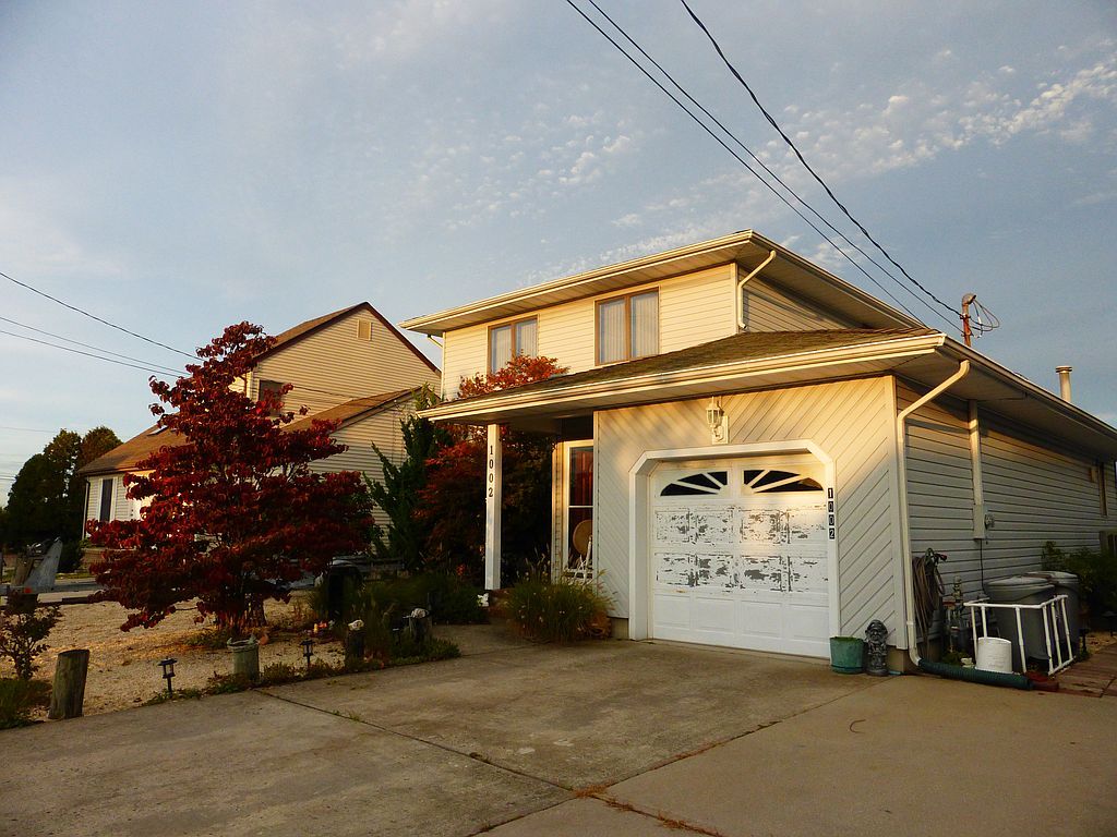 1002 Painter Point, Lanoka Harbor, NJ 08734 | Trulia