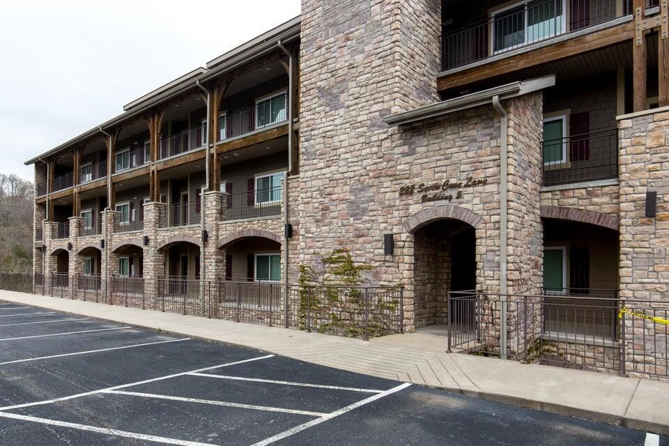 228 Seven Cove Lane #303 BLDG 5, Kimberling City, MO 65686 - See Est ...