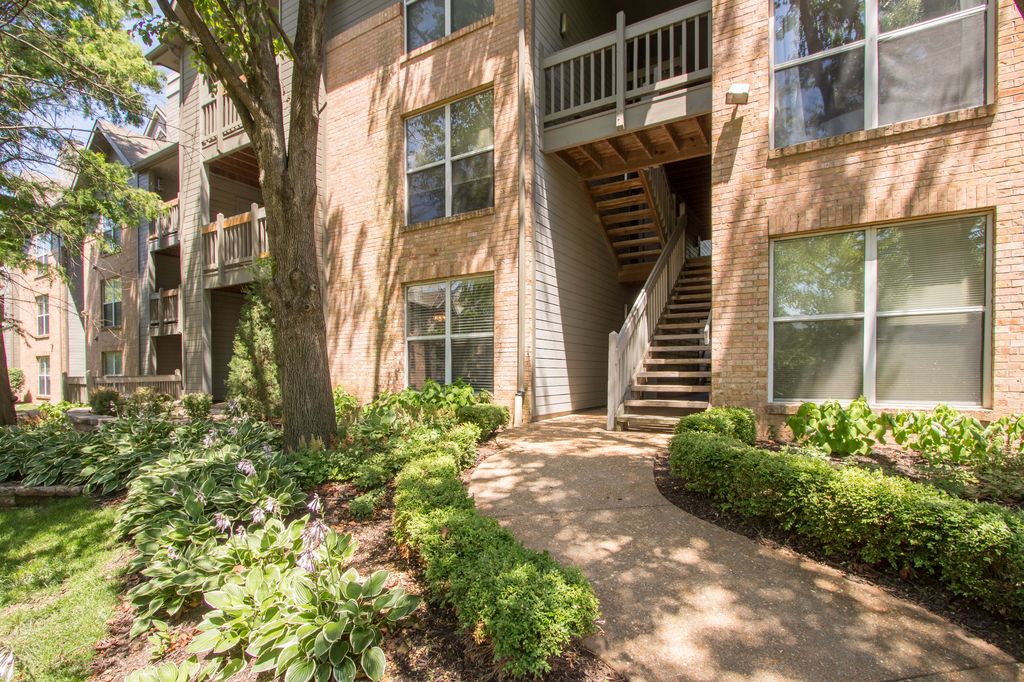 12400 Lighthouse Way Dr #422H, Saint Louis, MO 63141 - See Est. Value ...