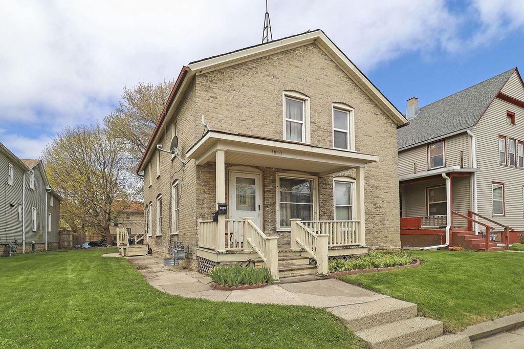 1810 Center STREET, Racine, WI 53403 - See Est. Value, Schools & More