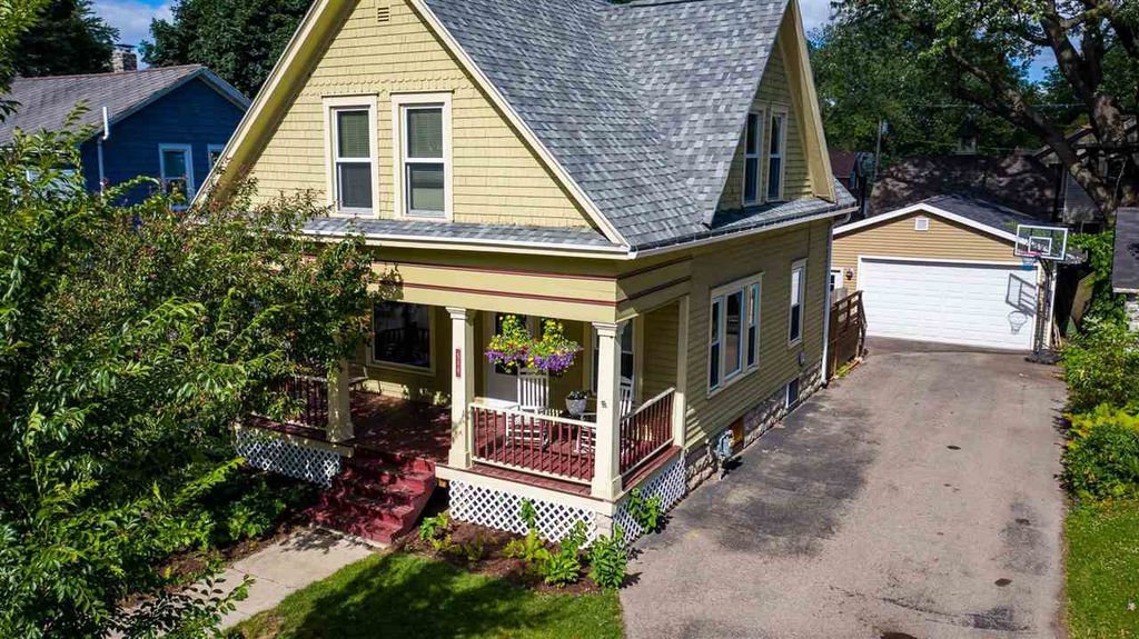 514 N Lawe St, Appleton, WI 54911 | Trulia