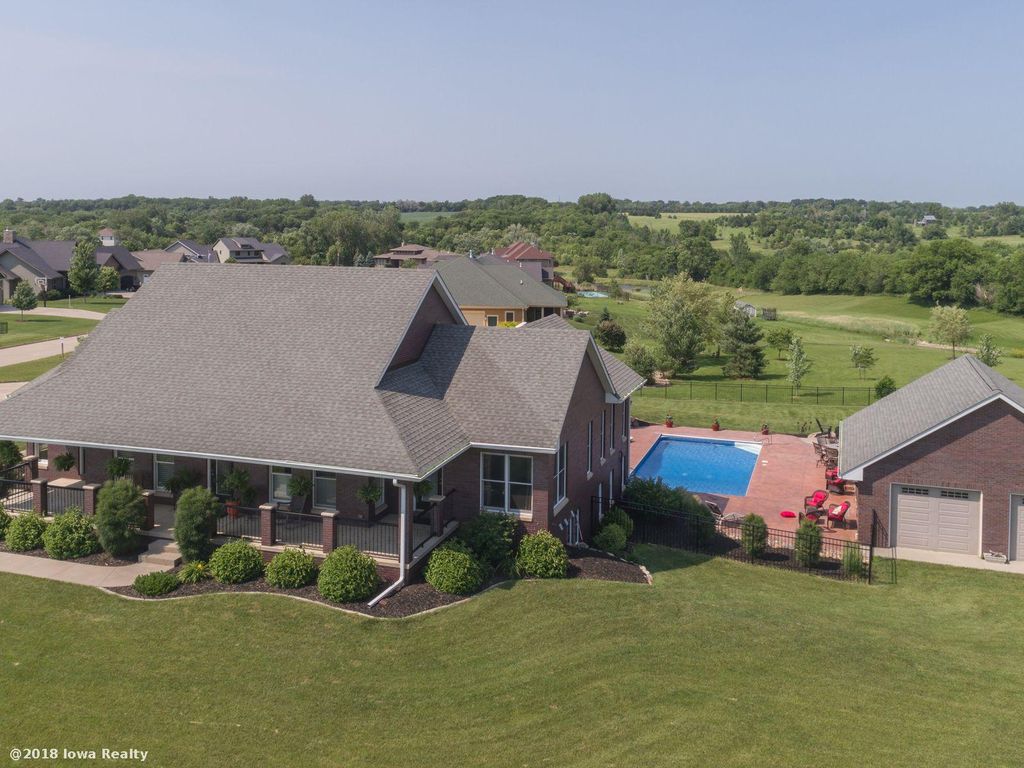 2825 N Birch Ave, Cumming, IA 50061 - See Est. Value, Schools & More