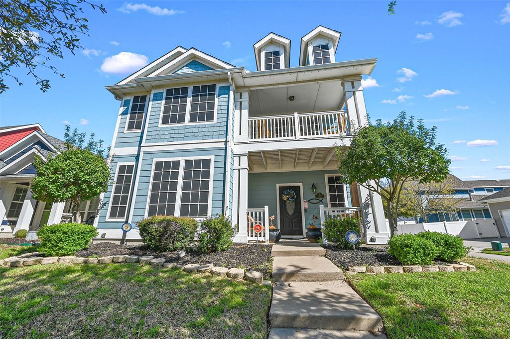 1005 King George Ln, Aubrey, TX 76227 | MLS# 20546732 | Trulia