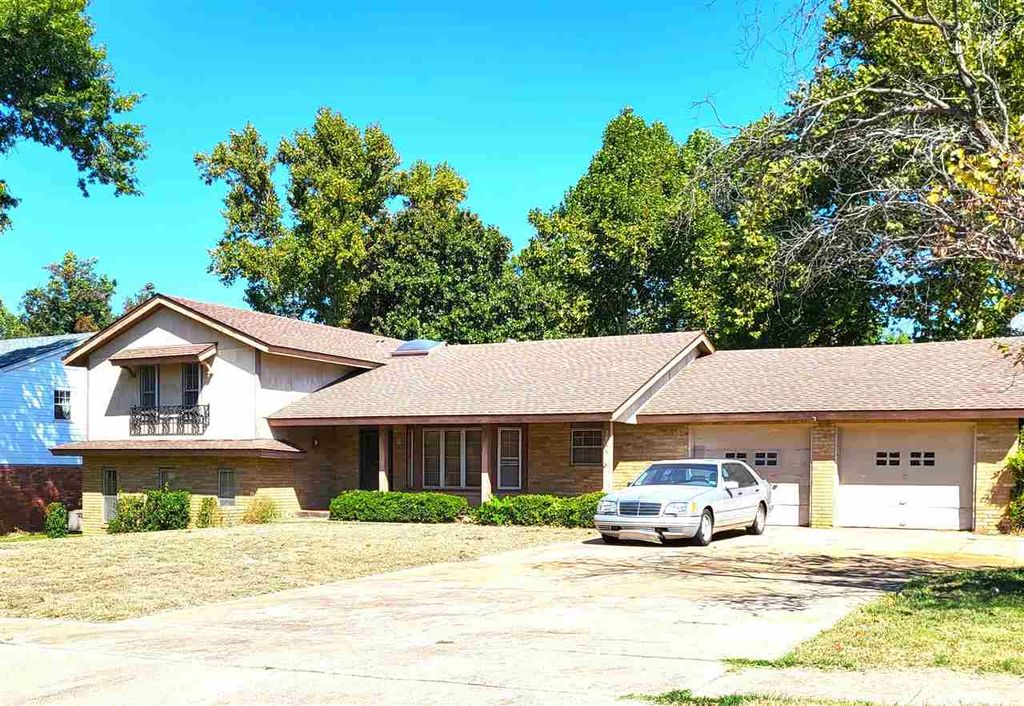 2409 Hummingbird Ln, Ponca City, OK 74604 | Trulia