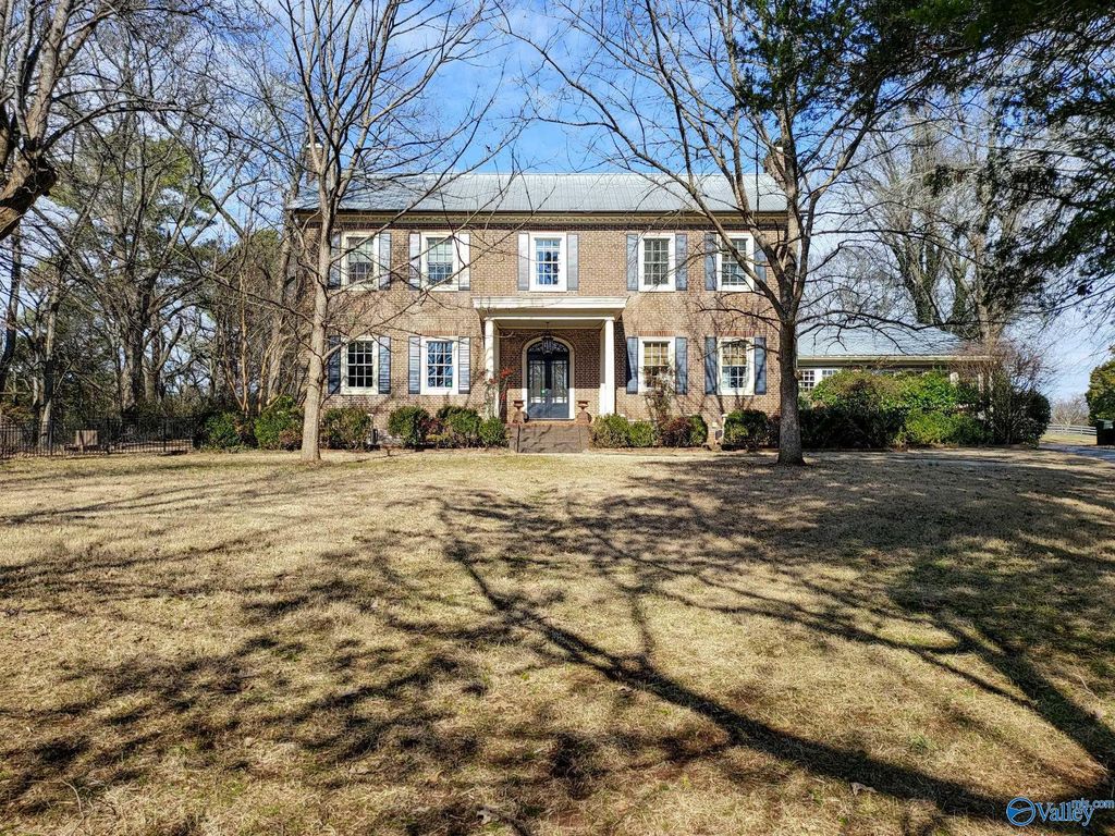 765 Bell Factory Rd, Huntsville, AL 35811 - See Est. Value, Schools & More