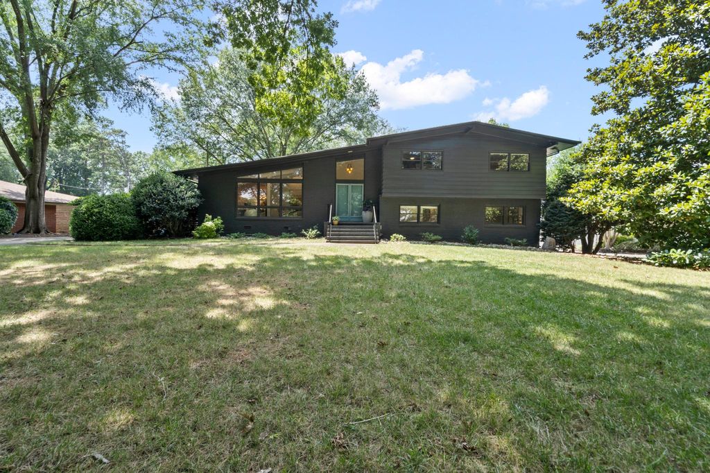 822 Lansdowne Rd, Charlotte, NC 28270 - See Est. Value, Schools & More