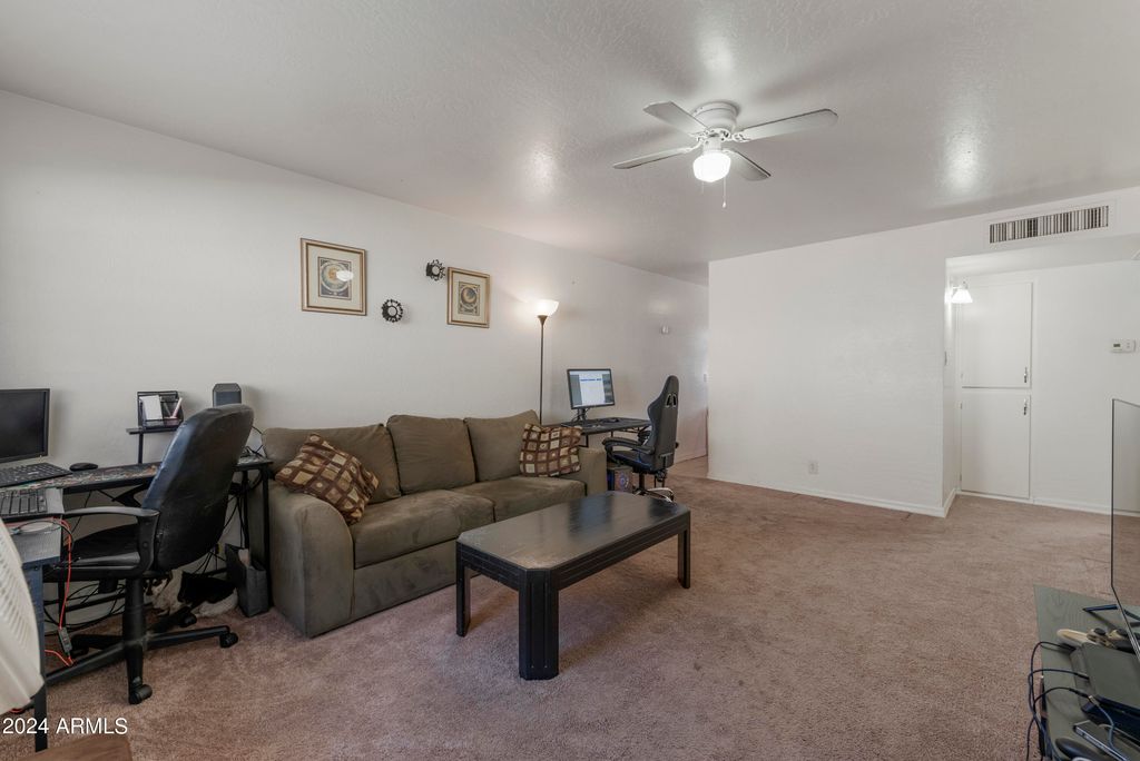 7101 N 36th Ave #102, Phoenix, AZ 85051 | MLS# 6686401 | Trulia