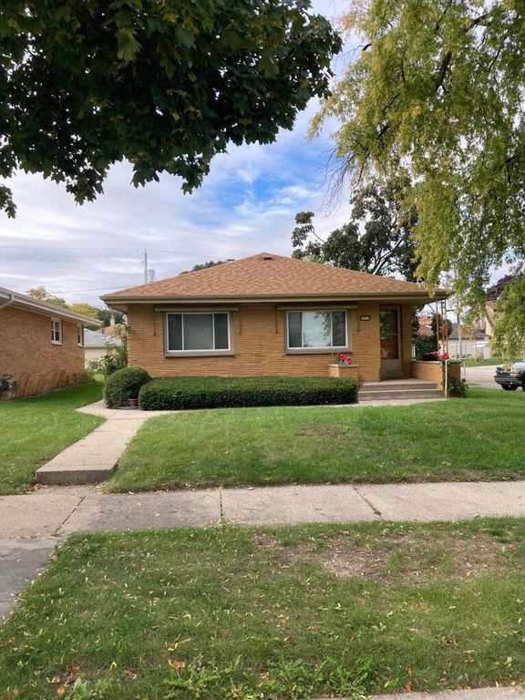 3951 North 61st STREET, Milwaukee, WI 53216 - See Est. Value, Schools ...