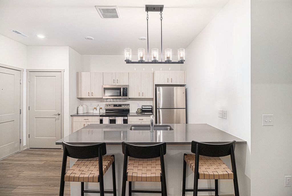 1420 Standish Ave #109C, Petoskey, MI 49770 - See Est. Value, Schools ...