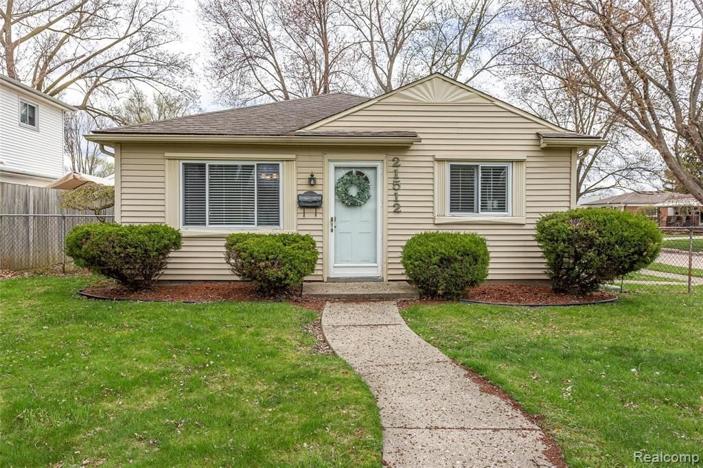 21512 Powers Ave, Dearborn Heights, MI 48125 | Trulia