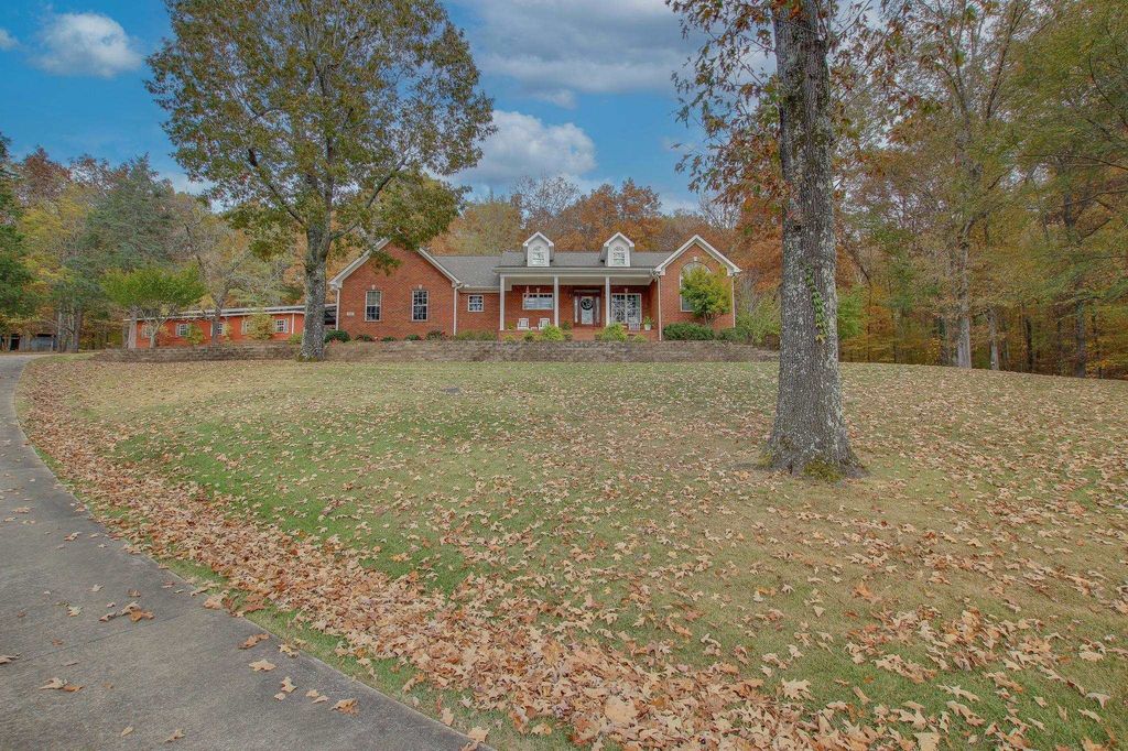 4165 Maud Rd, Cherokee, AL 35616 - See Est. Value, Schools & More