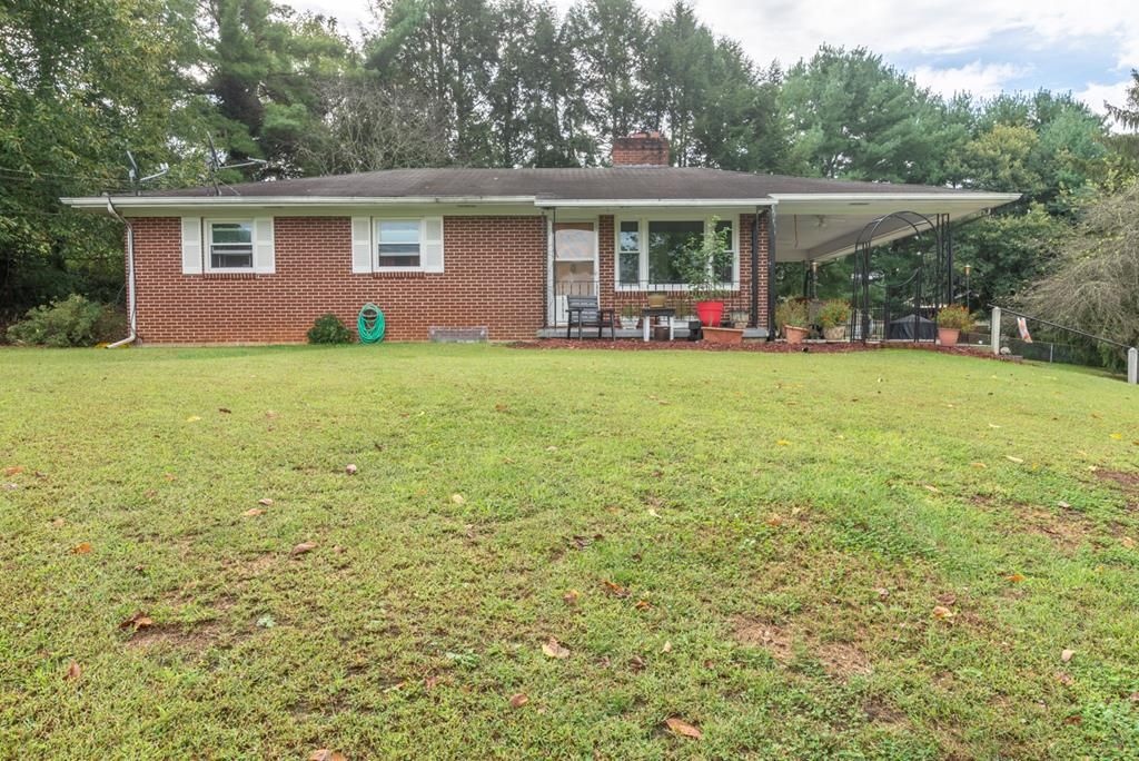 22727 Aven Ln, Abingdon, VA 24211 - See Est. Value, Schools & More