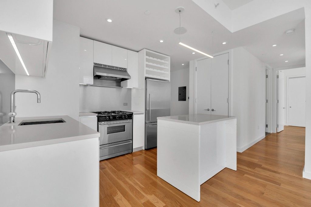 430 Albee Sq #10F, Brooklyn, NY 11201 - See Est. Value, Schools & More