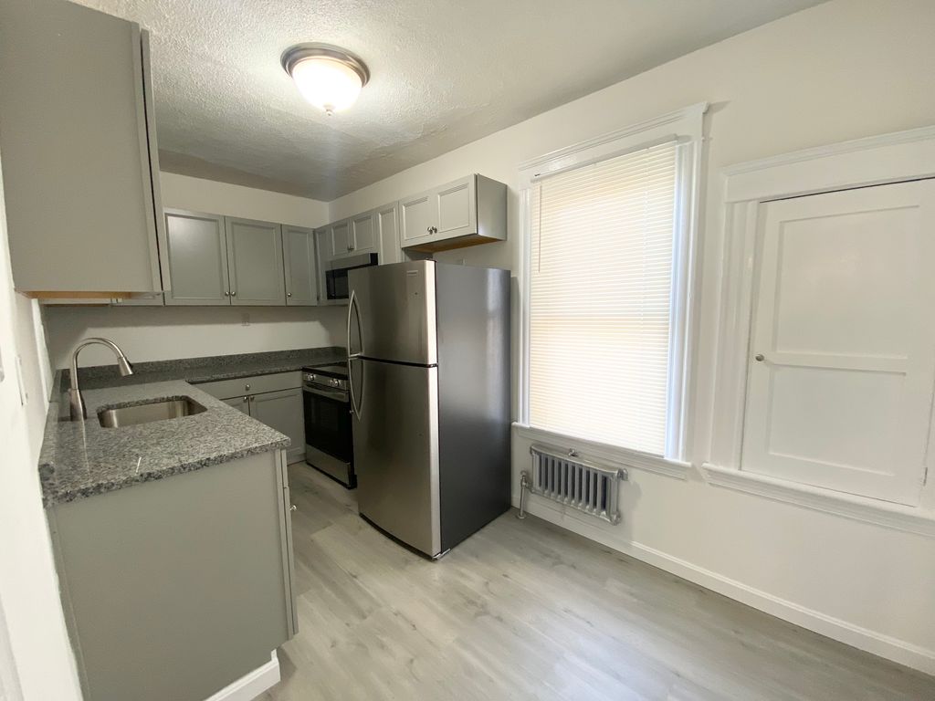 285 Whittenton St #2, Taunton, MA 02780 | Trulia
