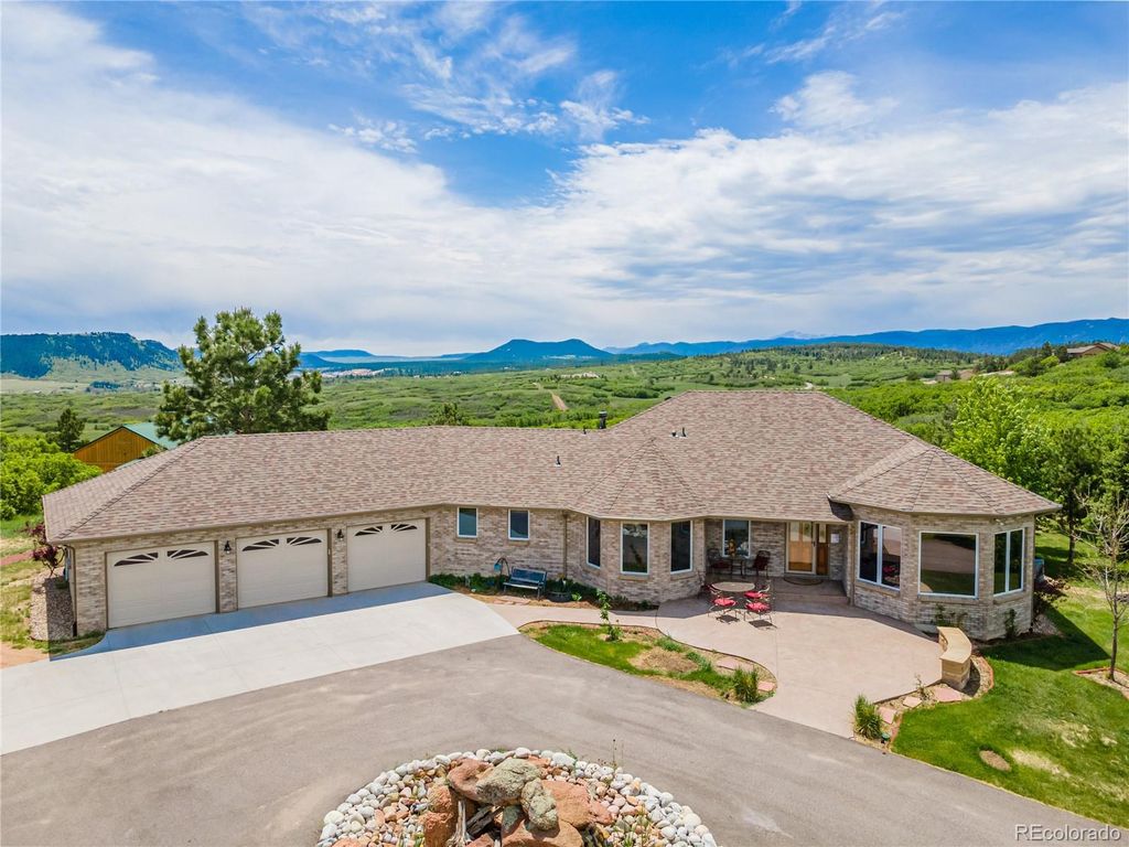 1524 Colt Cir, Castle Rock, CO 80109 - See Est. Value, Schools & More