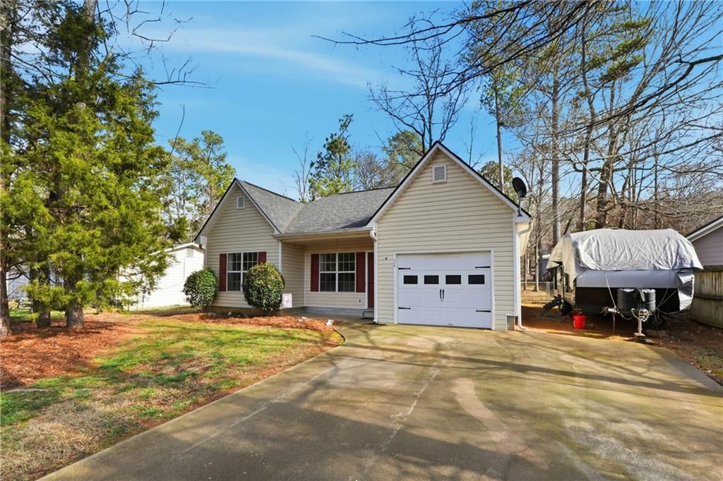 216 Whispering Pine Cir NE, White, GA 30184 | MLS# 7706445 - Trulia ...